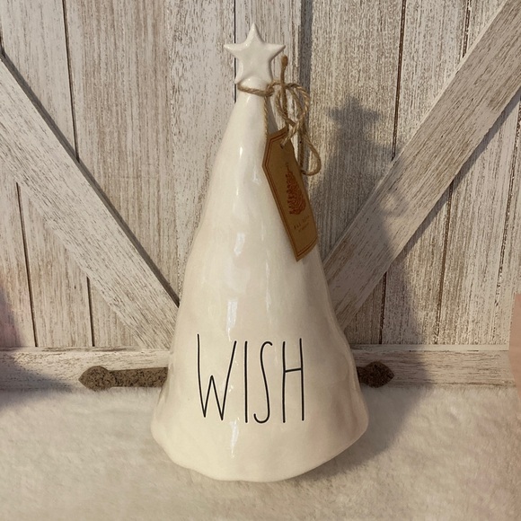 Rae Dunn | Holiday | Rae Dunn Ceramic Holiday Tree Decor | Poshmark
